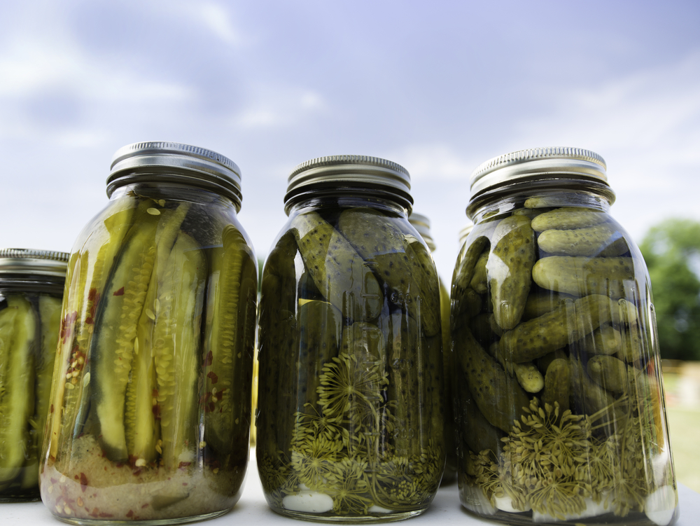 How Much Water Do I Add to the Pressure Canner? | PressureCanners.com